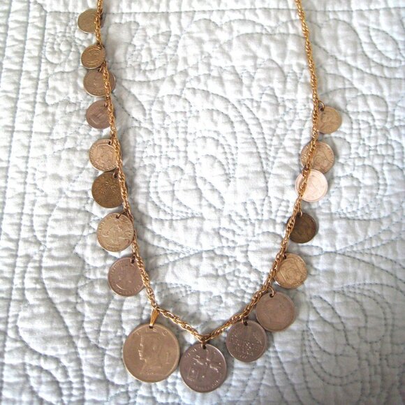Monet | Jewelry | Estate Goldtone Monet World Coins Necklace 26 Long W7 ...
